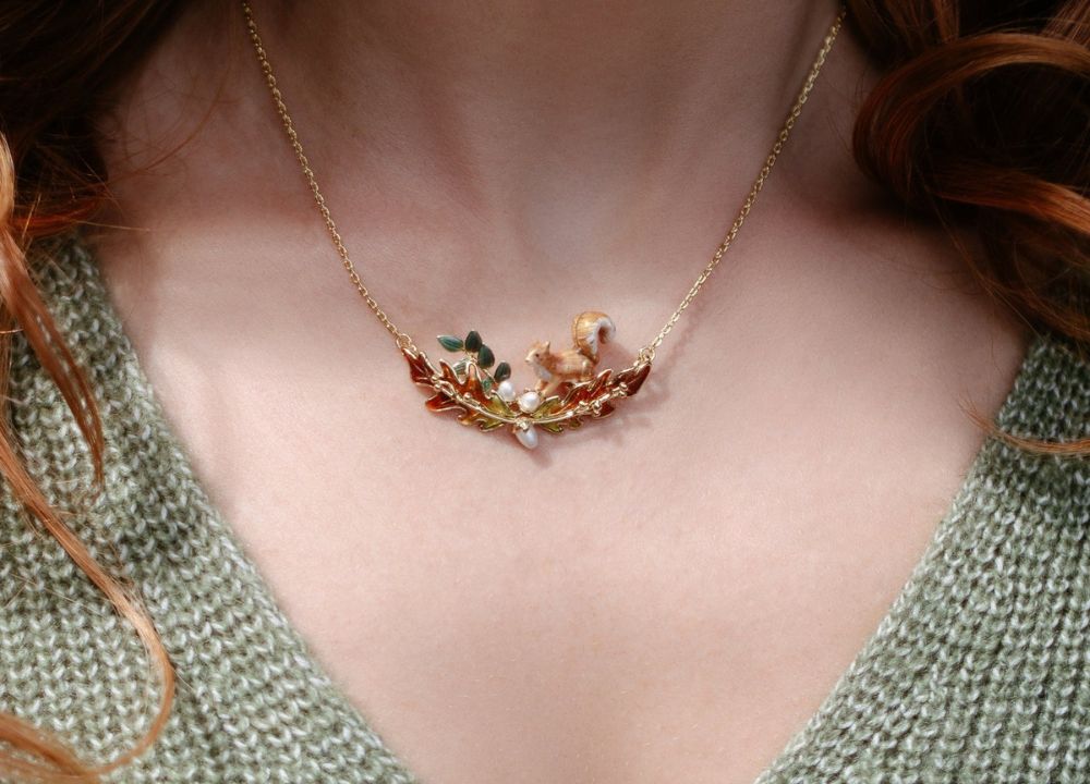 Blackberry & Mouse Brooch – Bill Skinner Studio