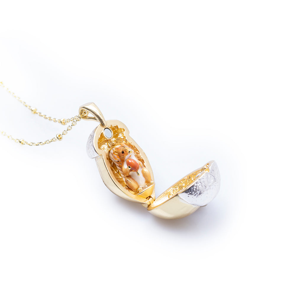 Squirrel Acorn Locket – Bill Skinner Studio